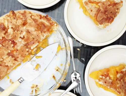 Summer Peach Pie - A Pretty Life In The Suburbs
